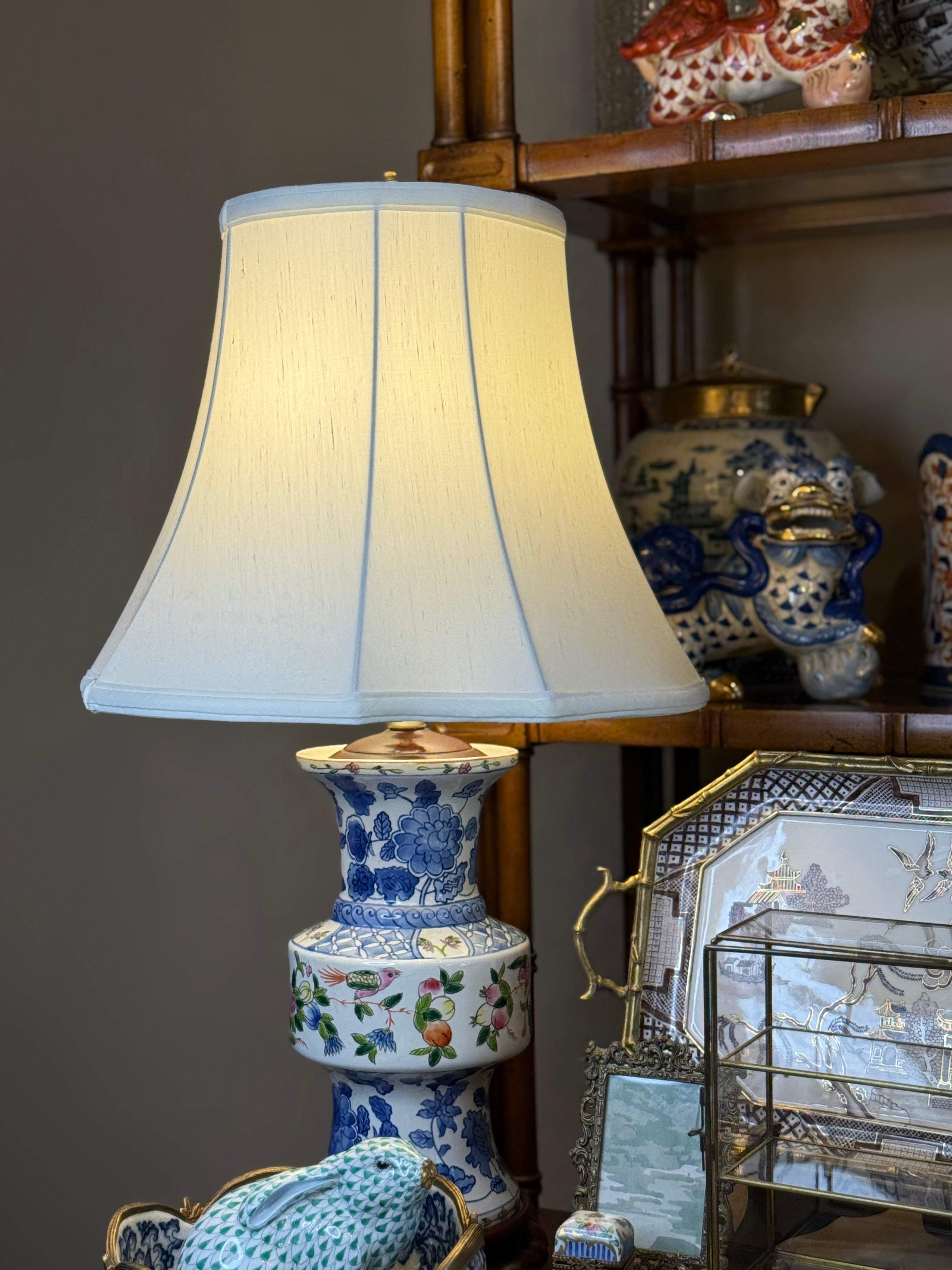 Reserved: Erin, lamp – Lillian Grey