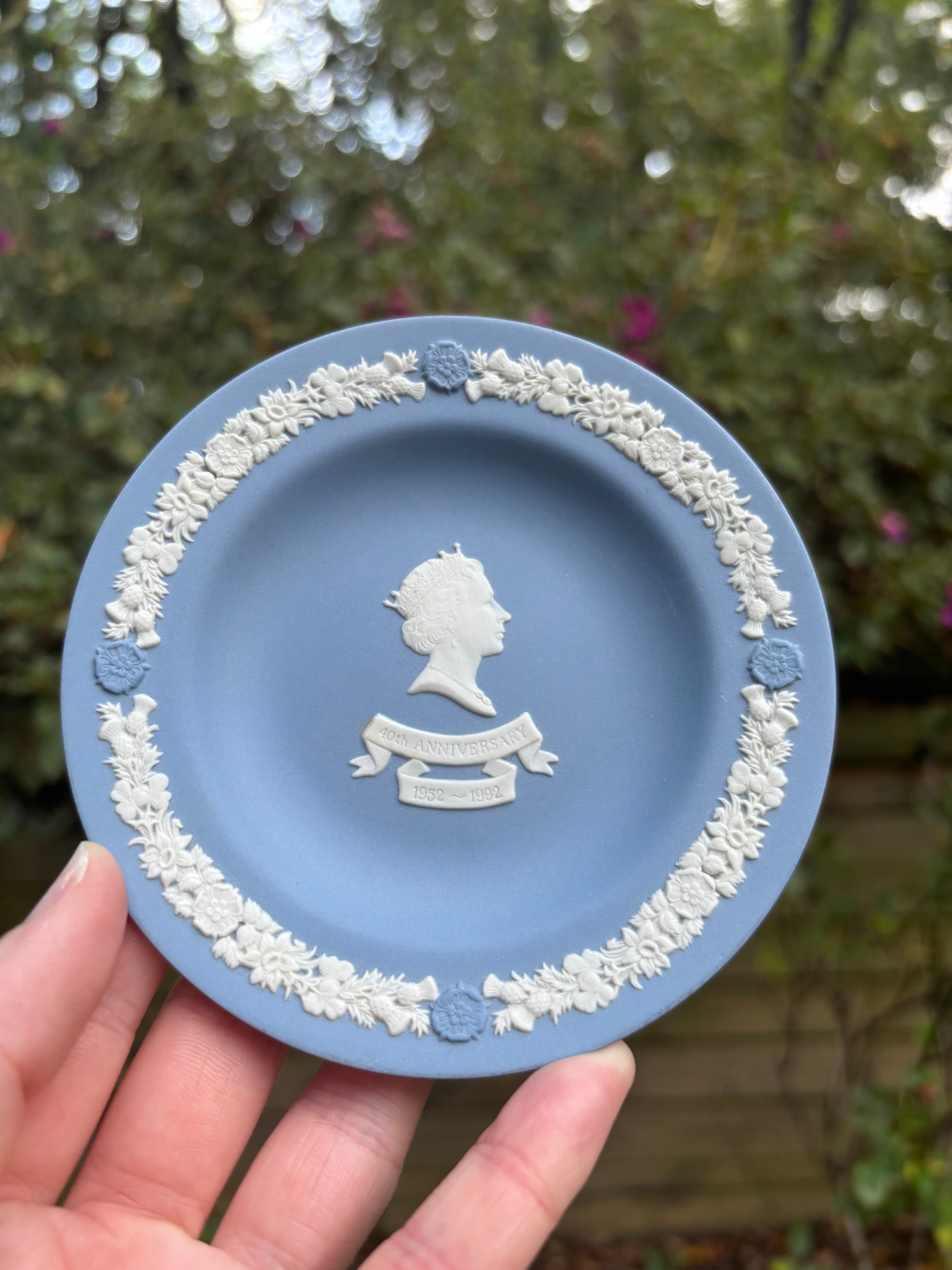 Wedgwood 40th Anniversary Queen Elizabeth II Trinket Dish! – Lillian Grey